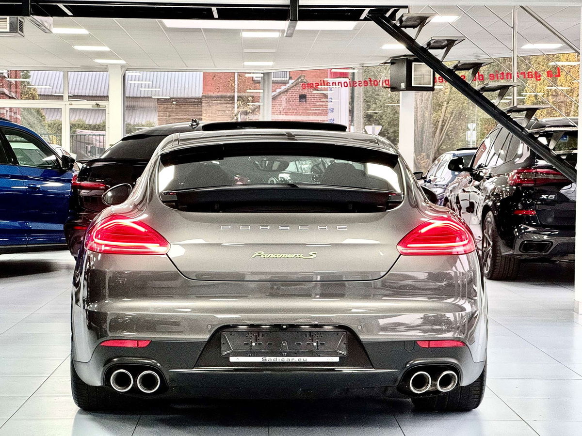 Tweedehands Porsche Panamera in Gilly aan 37.990 € | Gocar.be