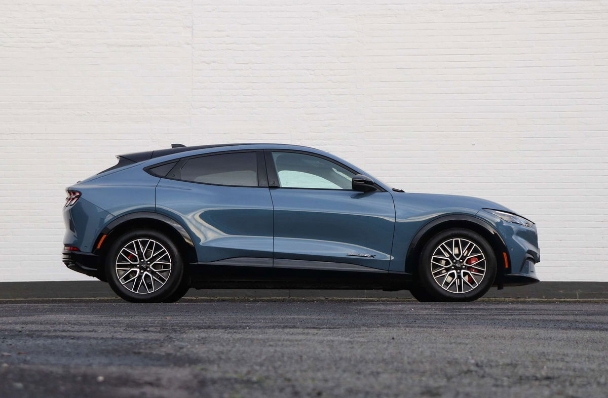 Ford Mustang Mach-e occasion à Sint-Eloois-Winkel à 41.950 € | Gocar.be