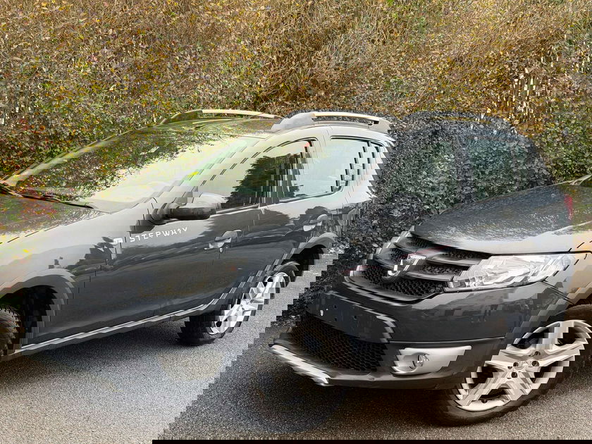 Dacia SANDERO STEPWAY occasion à Waterloo à 4.290 € | Gocar.be