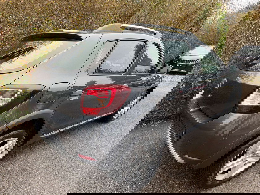 Dacia SANDERO STEPWAY occasion à Waterloo à 4.290 € | Gocar.be