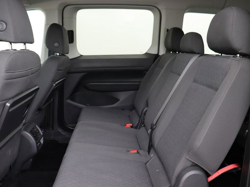 Volkswagen CADDY MAXI LIFE occasion à Anderlecht à 33.990 € | Gocar.be