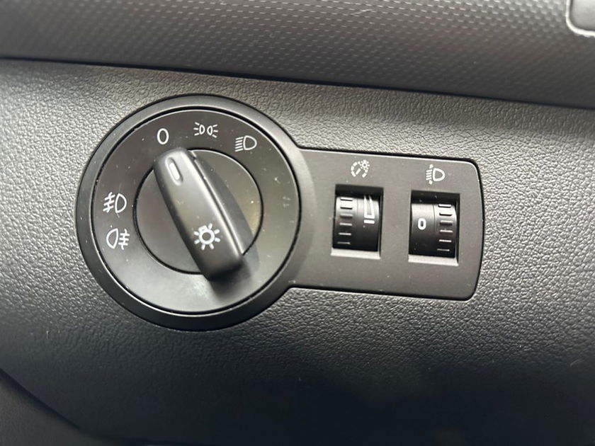 Volkswagen CADDY LIFE 2PLC occasion à DIKSMUIDE à 7.000 € | Gocar.be