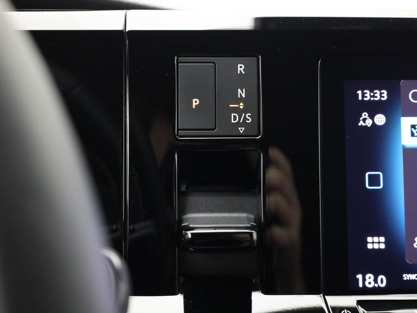 Tweedehands Volkswagen Multivan in Genk aan 71.990 € | Gocar.be