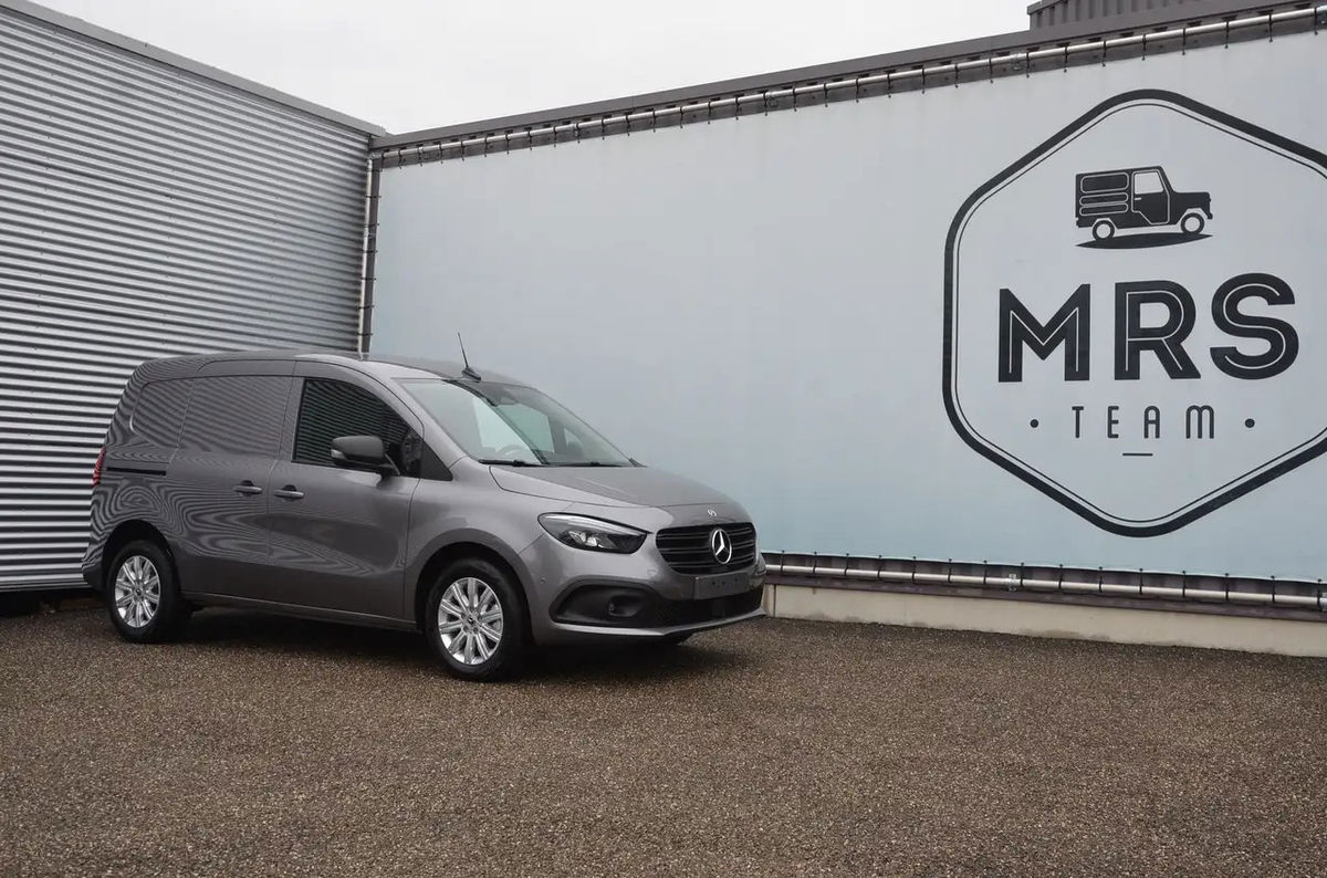 Bestelwagen Mercedes Citan in Izegem aan 640 €/m. | Gocar.be
