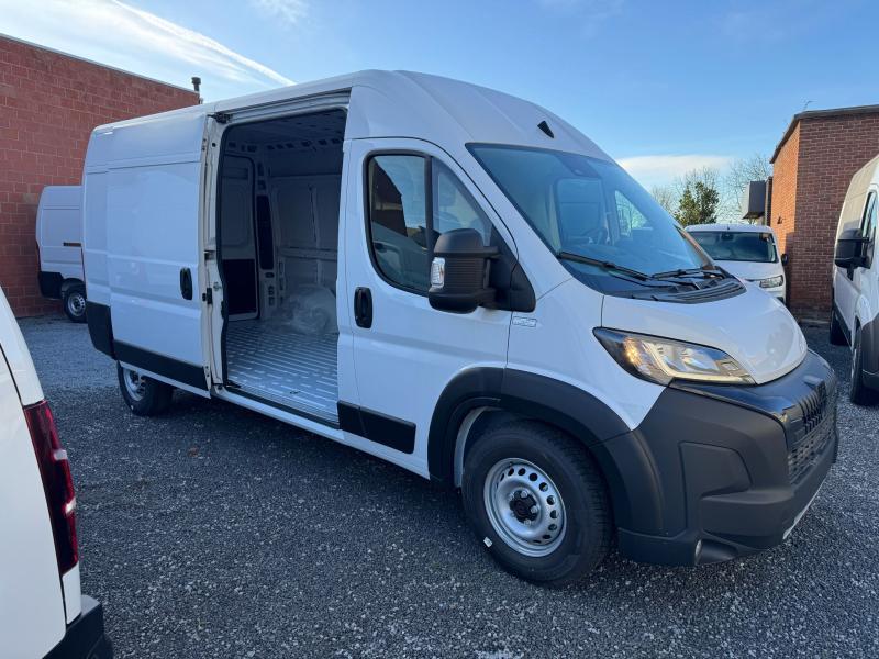 Peugeot Boxer utilitaire à Wetteren à 35.695 € | Gocar.be