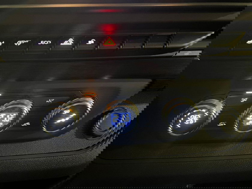 Renault TRAFIC utilitaire à Ieper à 34.990 € | Gocar.be