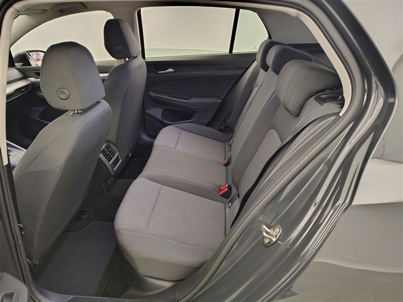 Tweedehands Volkswagen Golf in La Louvière aan 18.248 € | Gocar.be