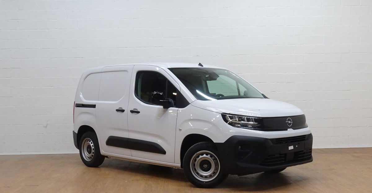 Bestelwagen Opel Combo in Genk aan 27.219 € | Gocar.be